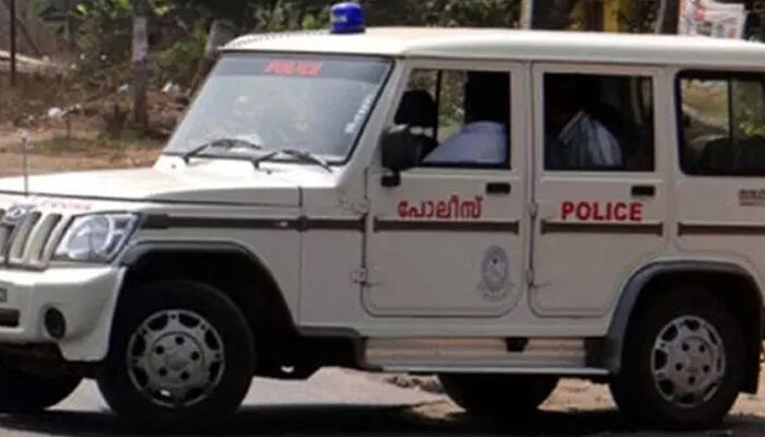 ബോട്ടില്‍ യാത്ര ചെയ്യുന്നതിനിടെ ഗൃഹനാഥന്‍ കുഴഞ്ഞ് വീണ് മരിച്ചു | NEWS